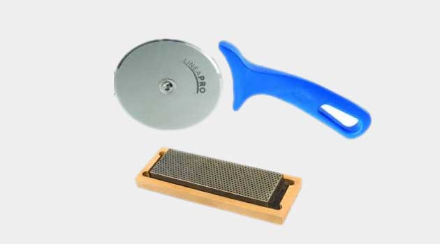 How to Sharpen a Pizza Cutter - Kitchen Chore