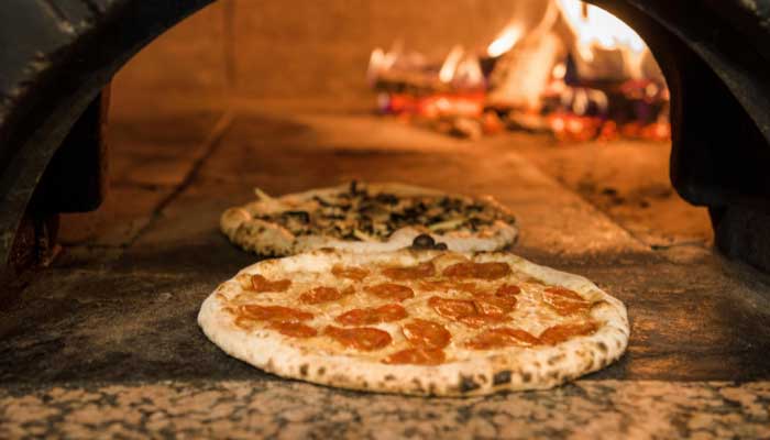 How to Clean a Pizza Oven - The Ultimate Guide Cleaning Pizza Oven ...